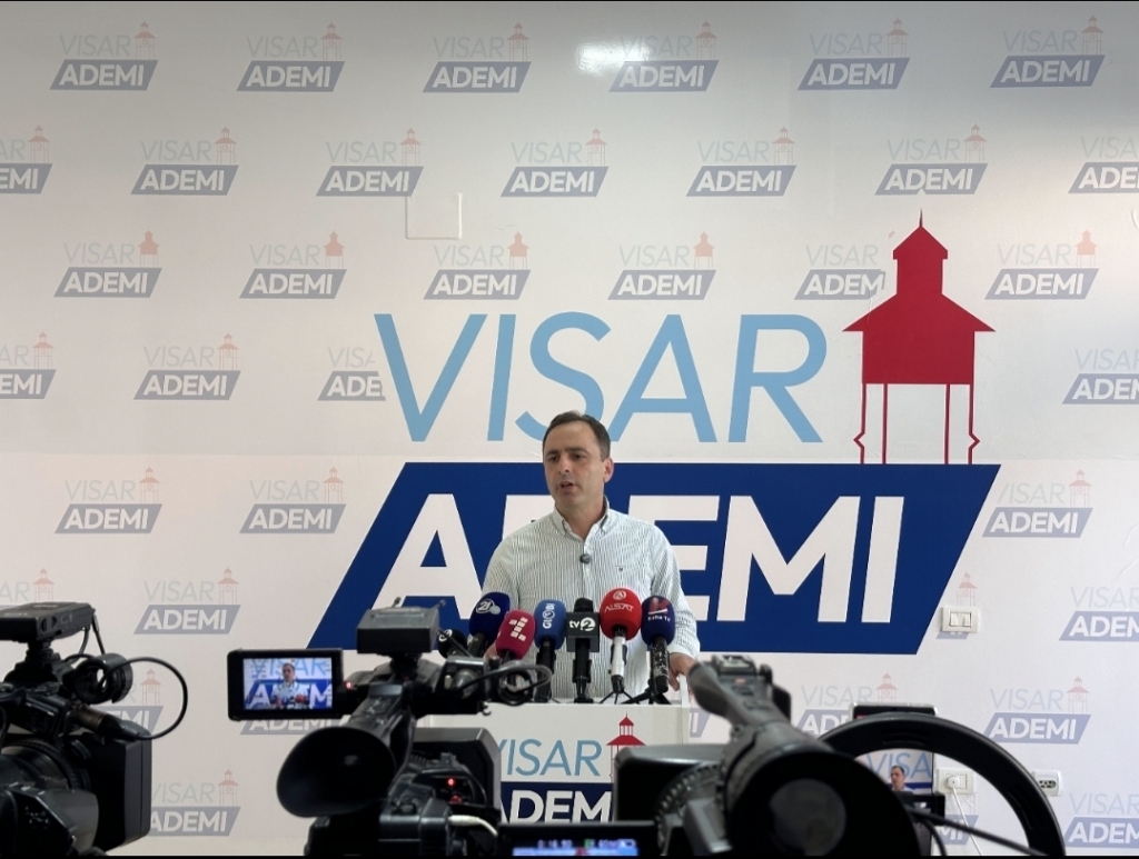 Visar Ademi prezantoi tre shtyllat kryesore të programit për zgjedhje ...